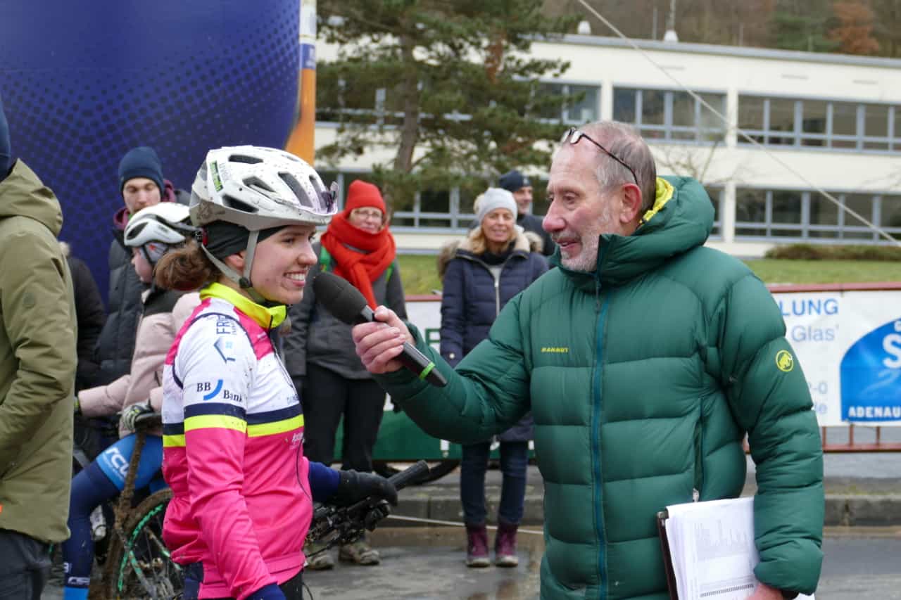 Zeigen wie es geht – Racing Emma fährt erneut allen davon ...